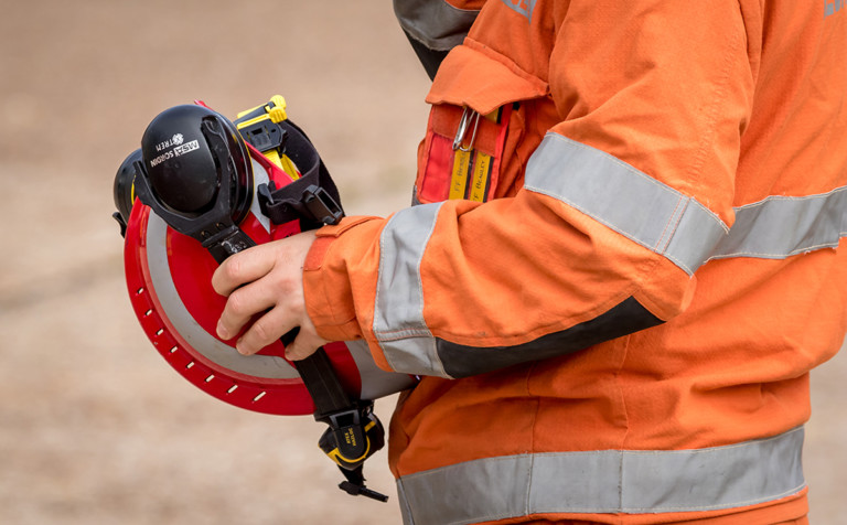 What Is The Difference Between EN 397 And EN 12492? - Clad Safety